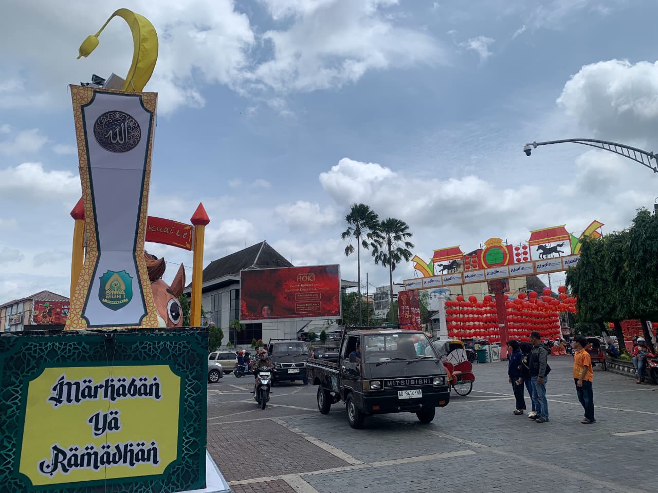 Indahnya Toleransi di Kota Solo, Ornamen Imlek dan Ramadan Berdampingan ...